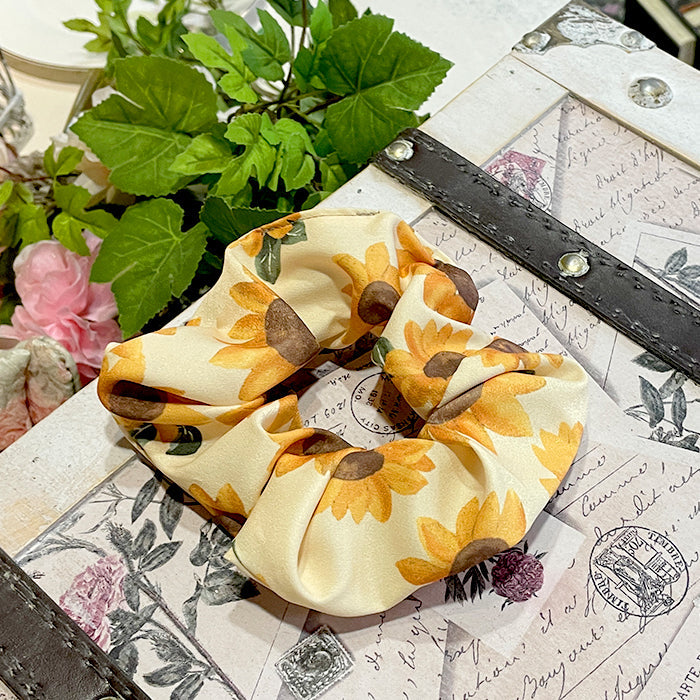 【vintage】リメイクシュシュ – PASTEQIDOR