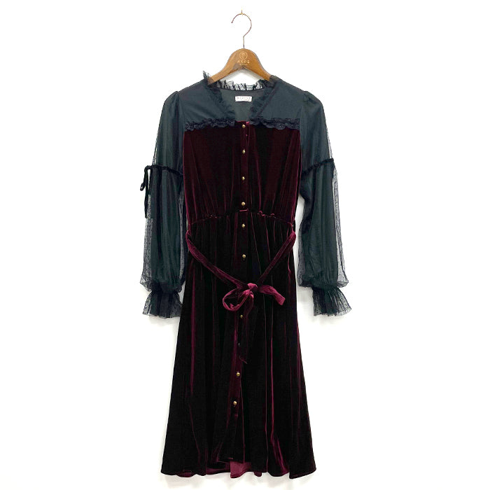 クラッシックベロアワンピース – PASTEQIDOR