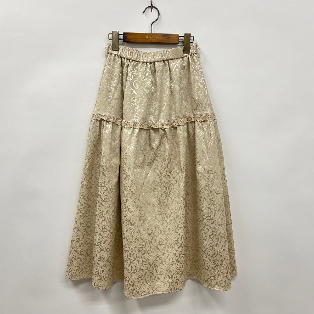 リボン付ジャカードロングSK – PASTEQIDOR