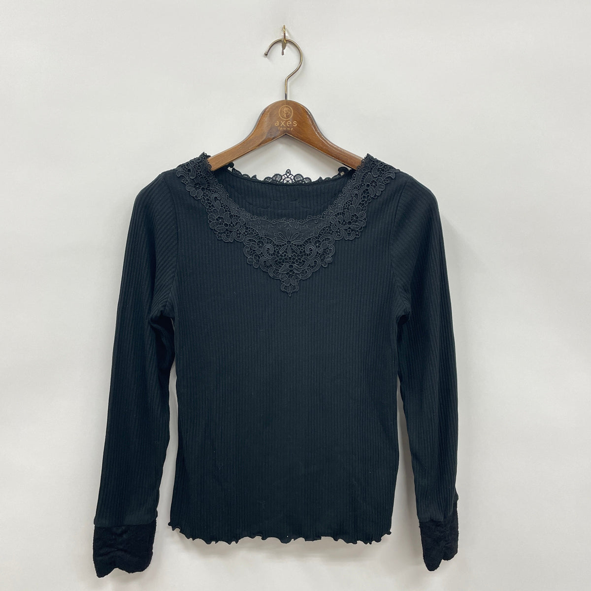 モチーフレース使いインナー – PASTEQIDOR